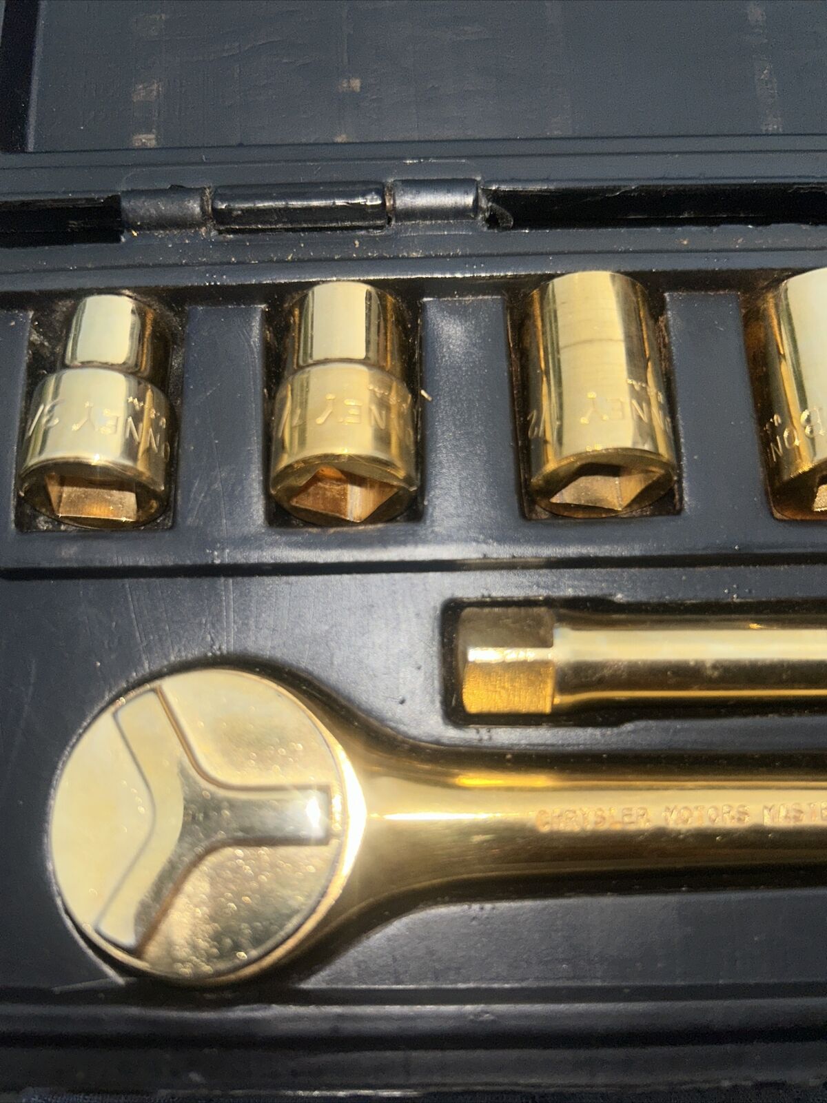 NOS Chrysler Master Tech Award Gold Bonney 3/8 Drive SAE Socket Set & T ...